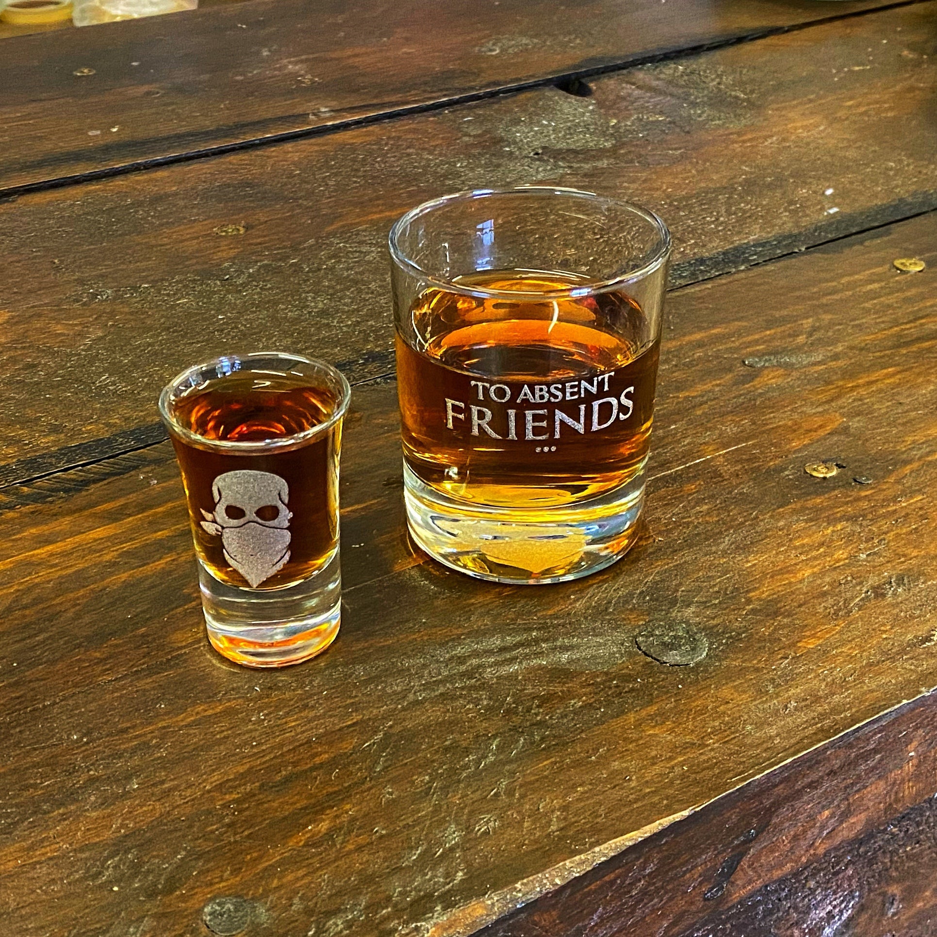 'TO ABSENT FRIENDS' WHISKEY & SHOT SET – Force Wear HQ